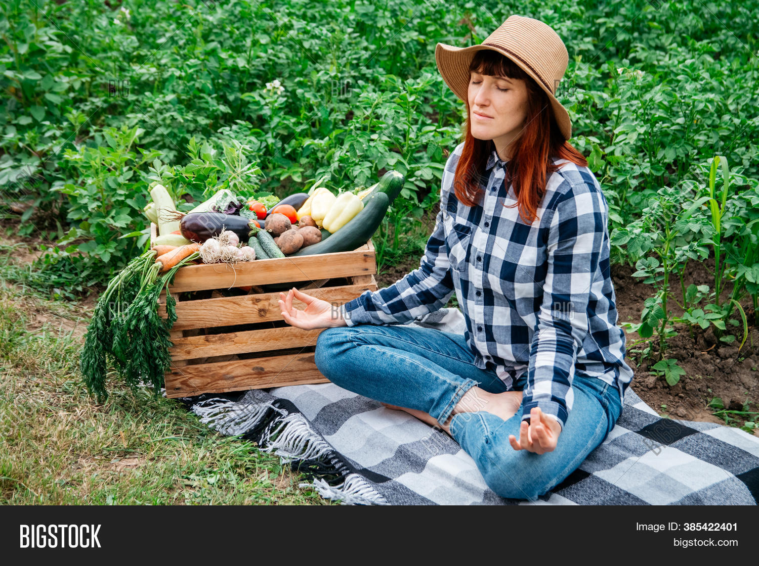 Beautiful Woman Farmer Image & Photo (Free Trial) | Bigstock