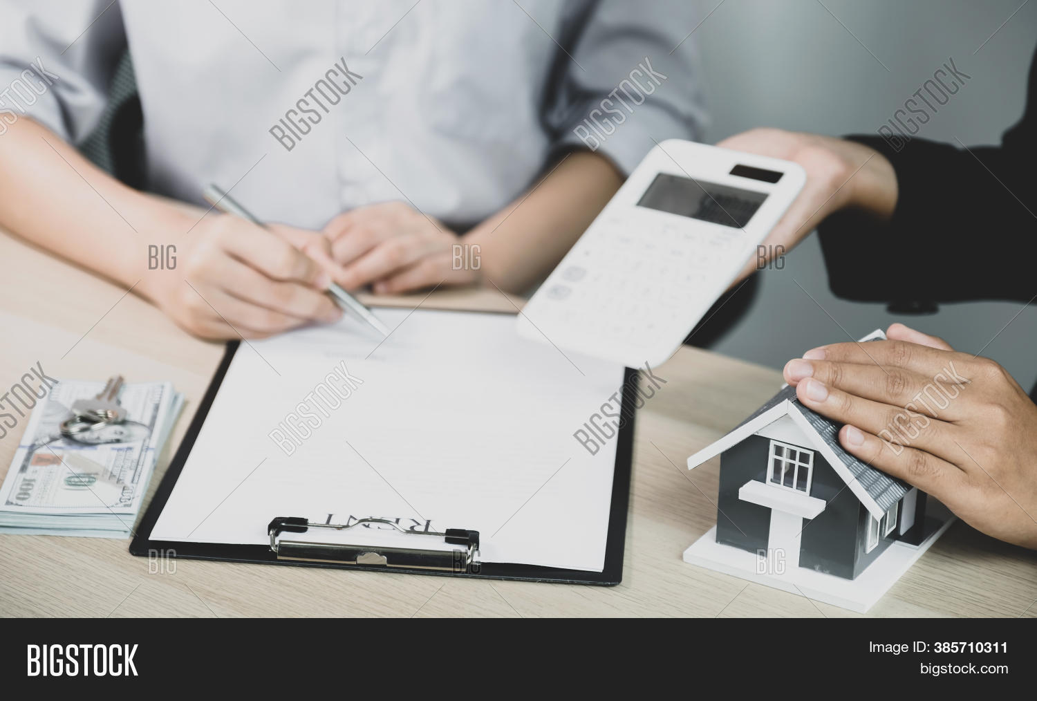Hand Real Estate Agent Image & Photo (Free Trial) | Bigstock