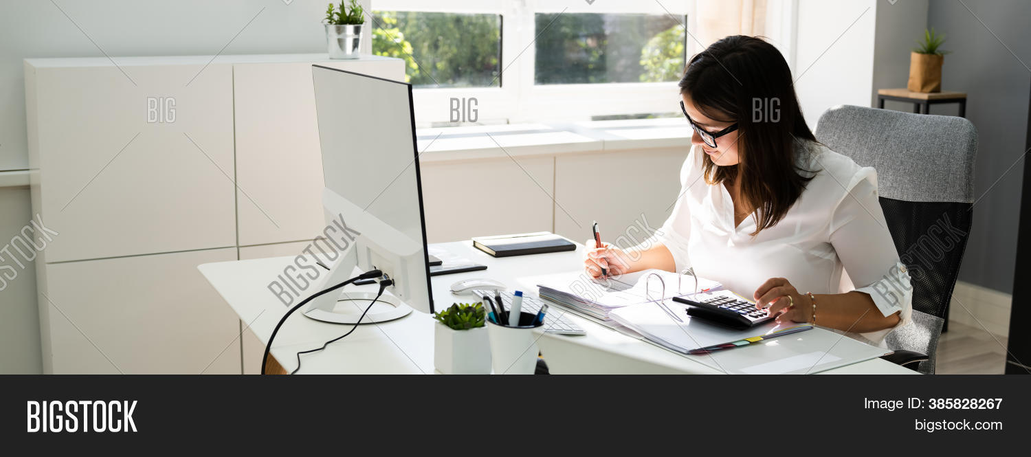 Accounting Bookkeeper Image & Photo (Free Trial) | Bigstock