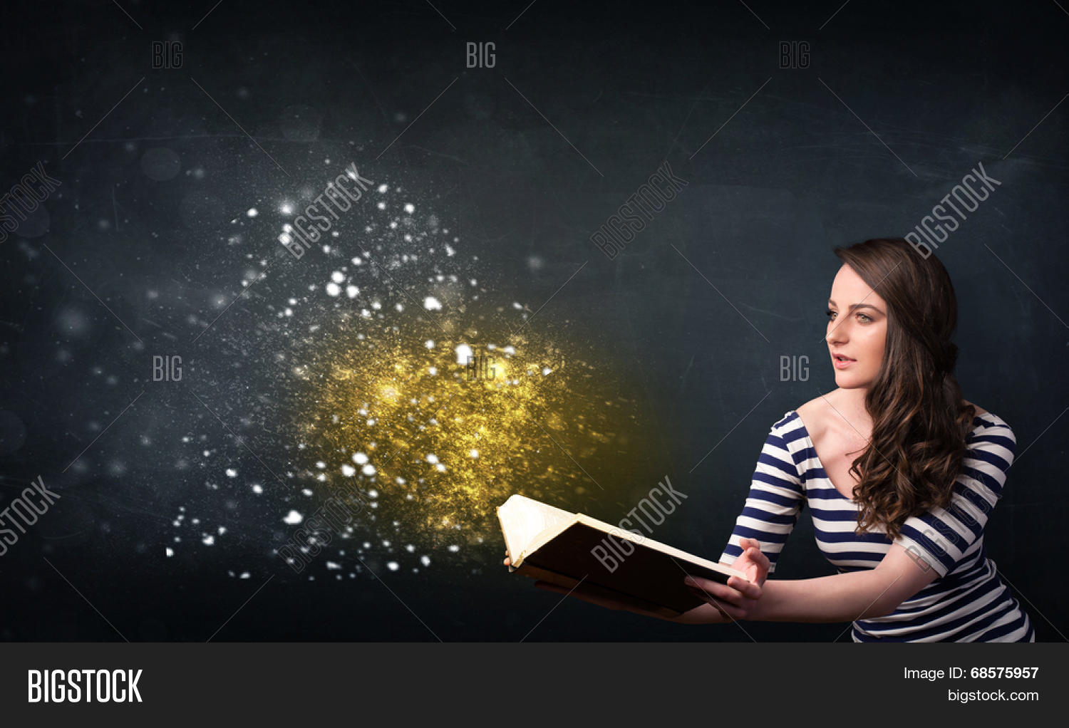 Young Lady Reading Image & Photo (Free Trial) | Bigstock