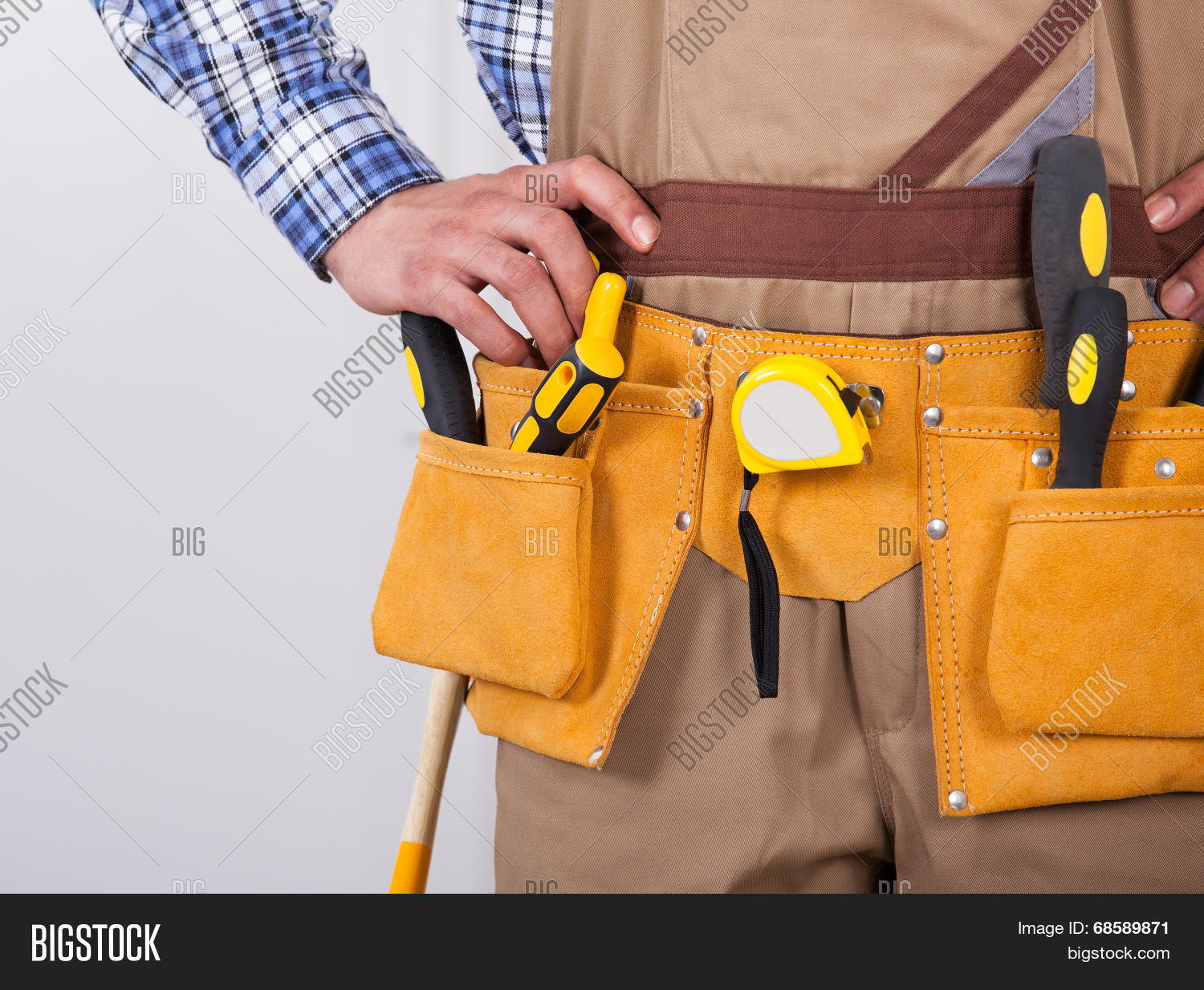 Foreman Wearing Tool Image & Photo (Free Trial) | Bigstock