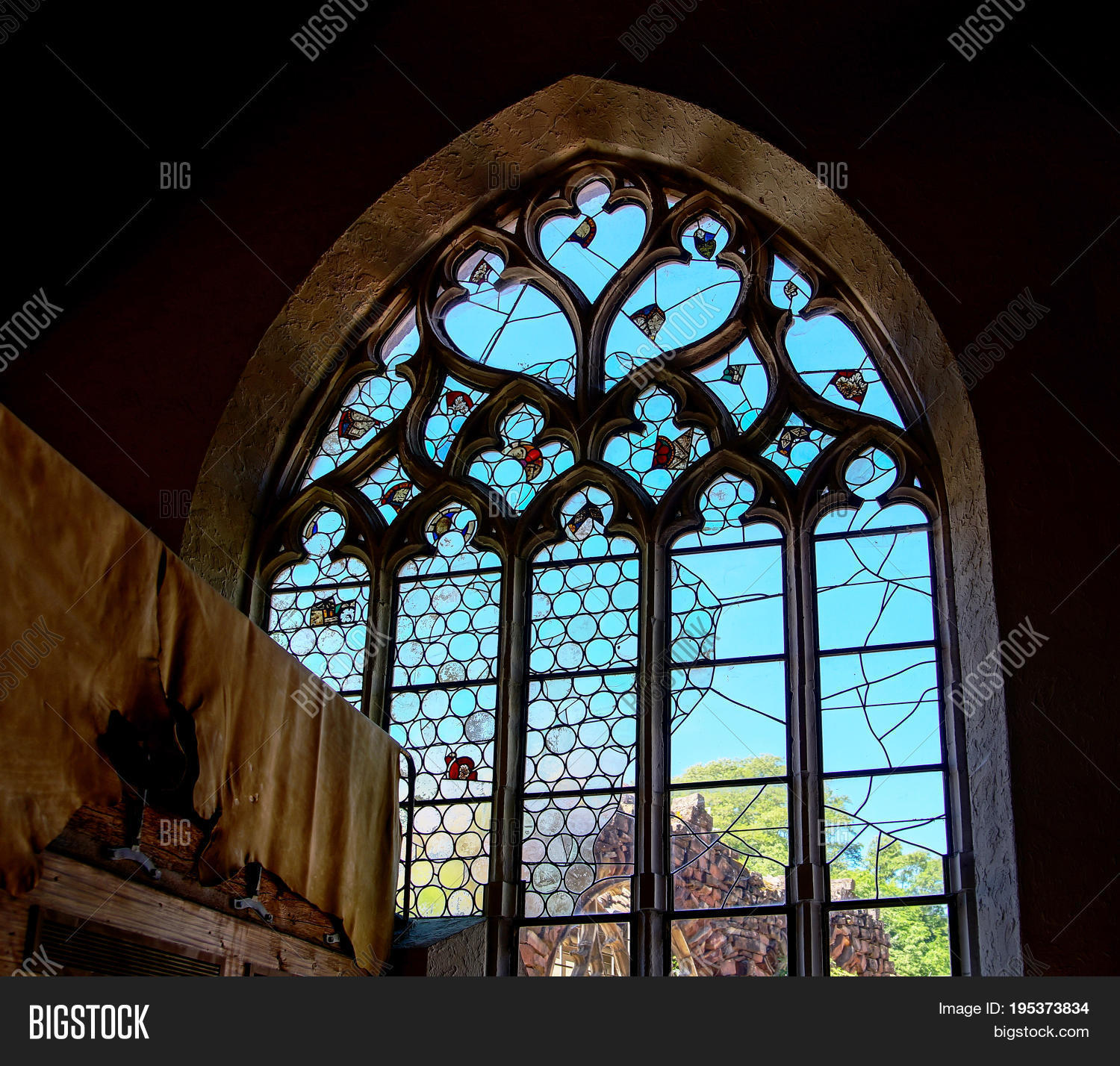 Medieval Windows
