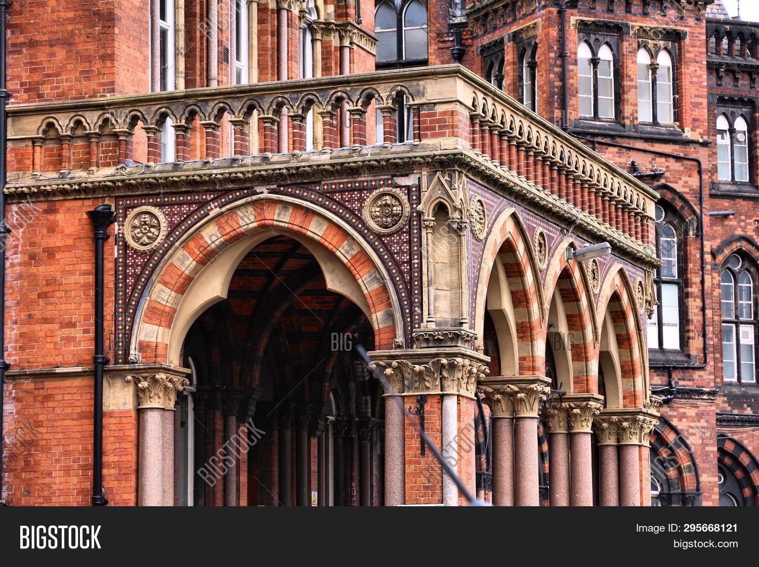 Leeds City, Uk. Leeds Image & Photo (Free Trial) | Bigstock