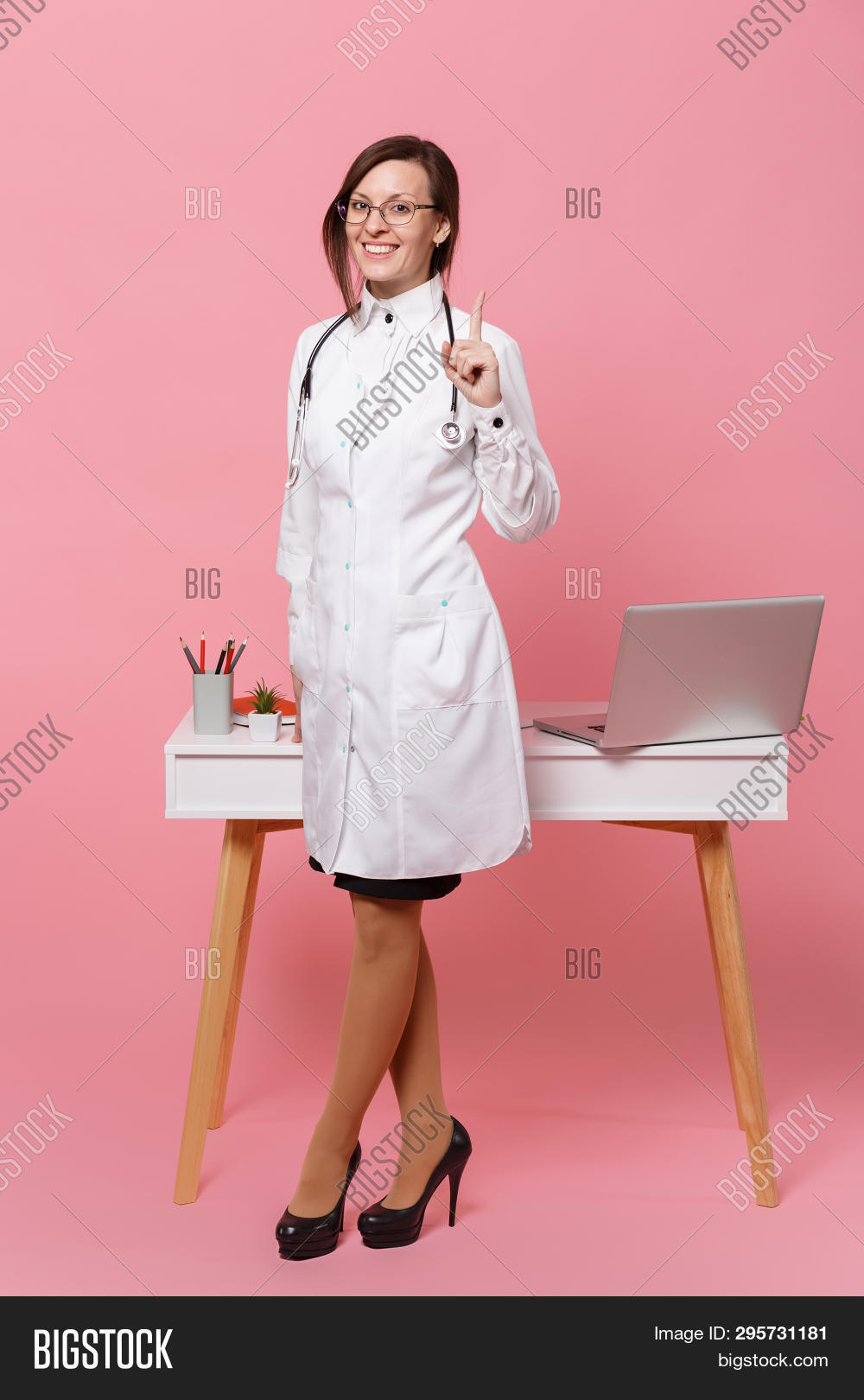 Cute Female Doctor Image & Photo (Free Trial) | Bigstock