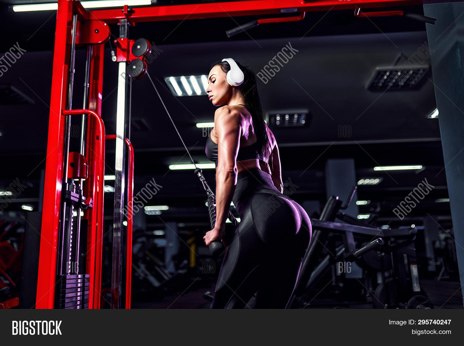 Fit Well-trained Woman Image & Photo (Free Trial) | Bigstock