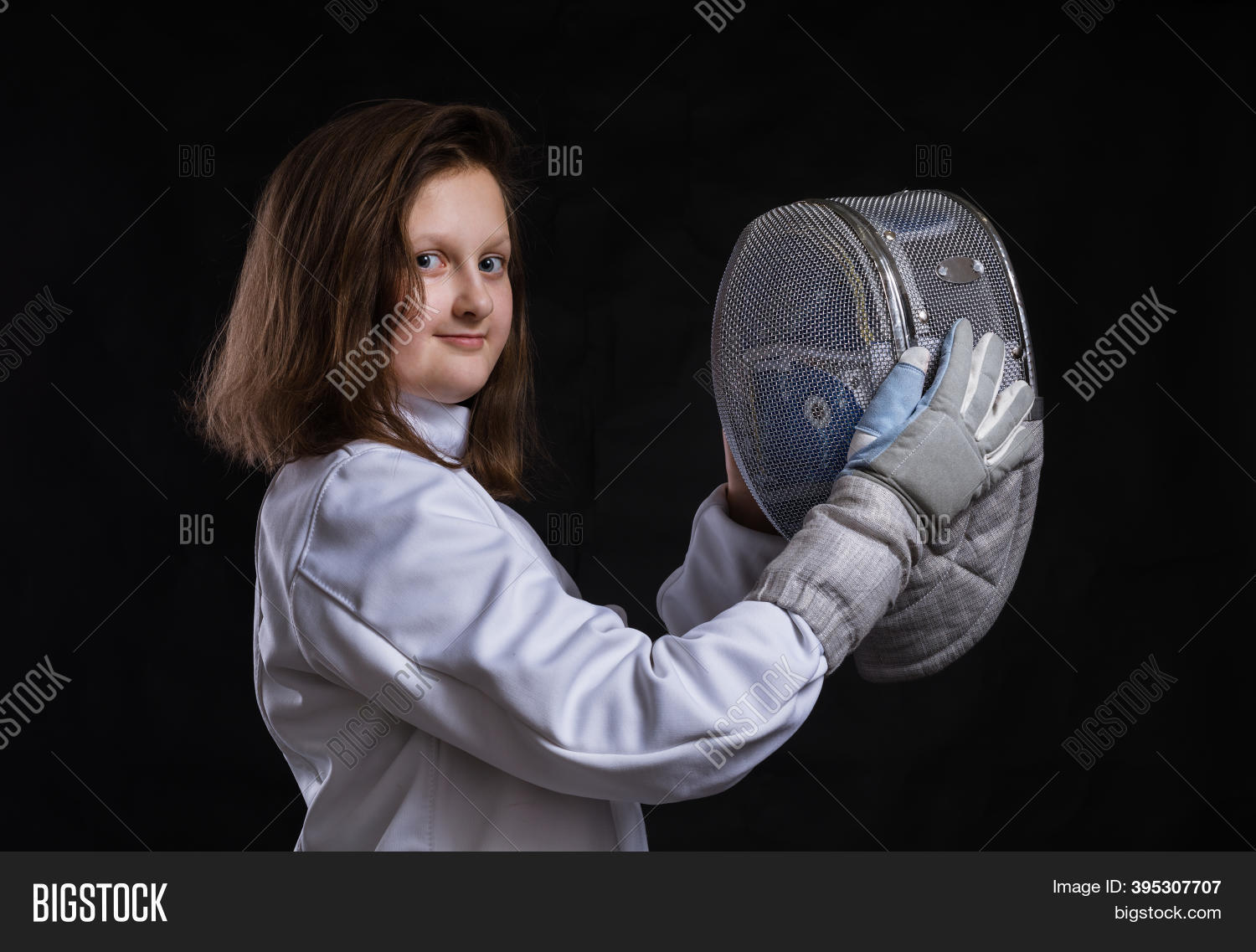 Teenage Girl Fencer Image & Photo (Free Trial) | Bigstock