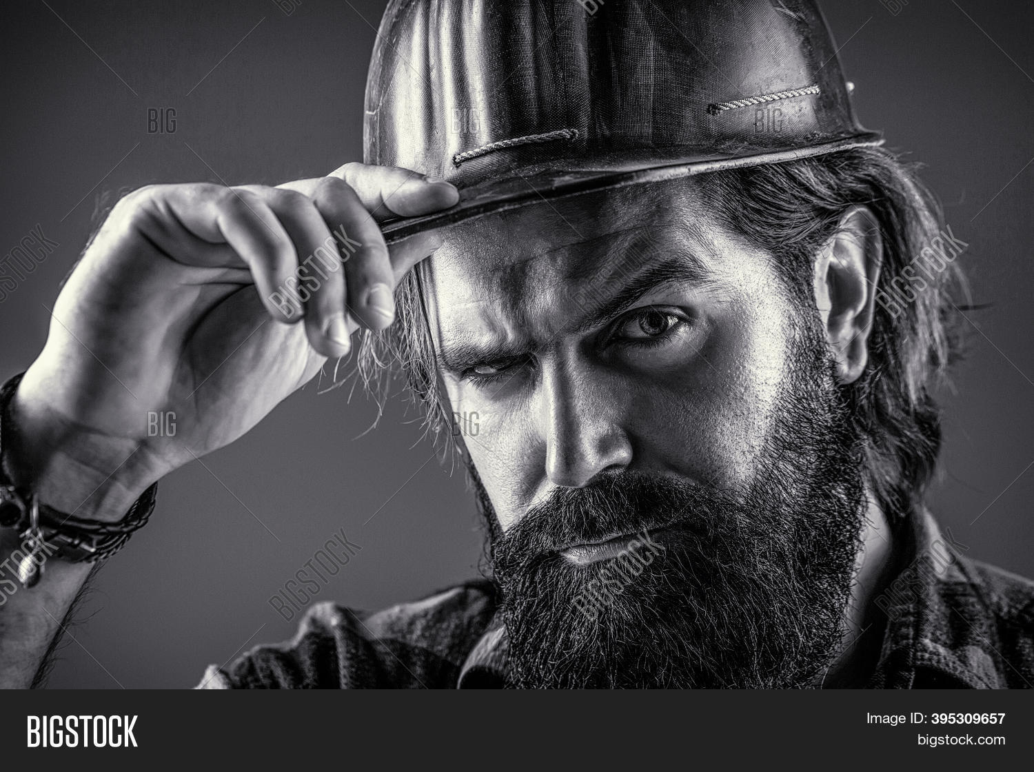 Man Builders, Industry Image & Photo (Free Trial) | Bigstock