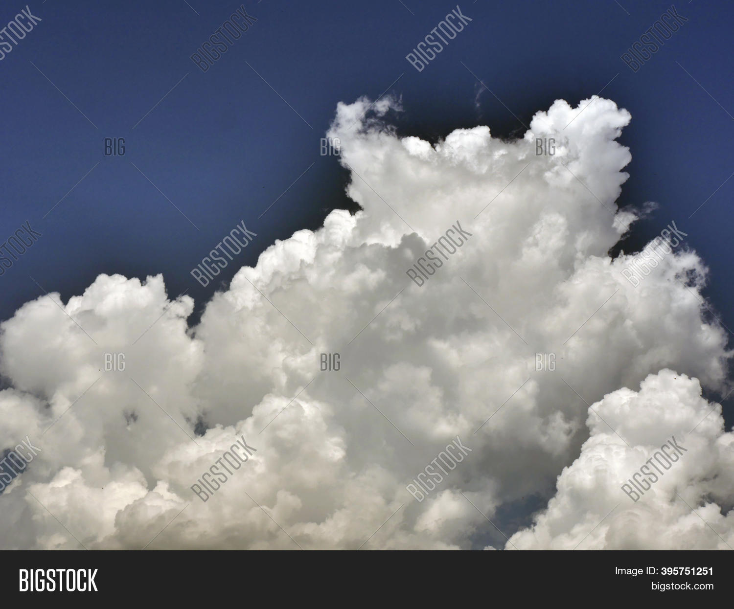 Large Cumulus Cloud Image & Photo (Free Trial) | Bigstock