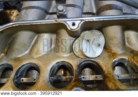 Close- Broken Air Image & Photo (Free Trial) | Bigstock