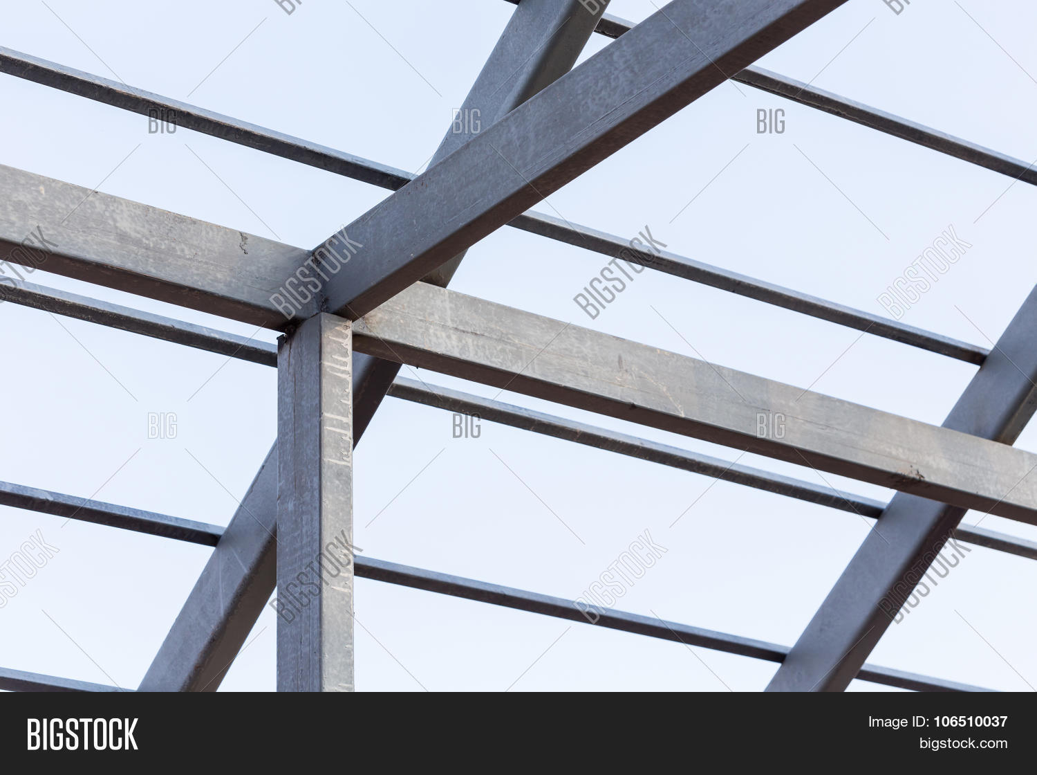 Steel Beams Roof Truss Image & Photo (Free Trial) | Bigstock