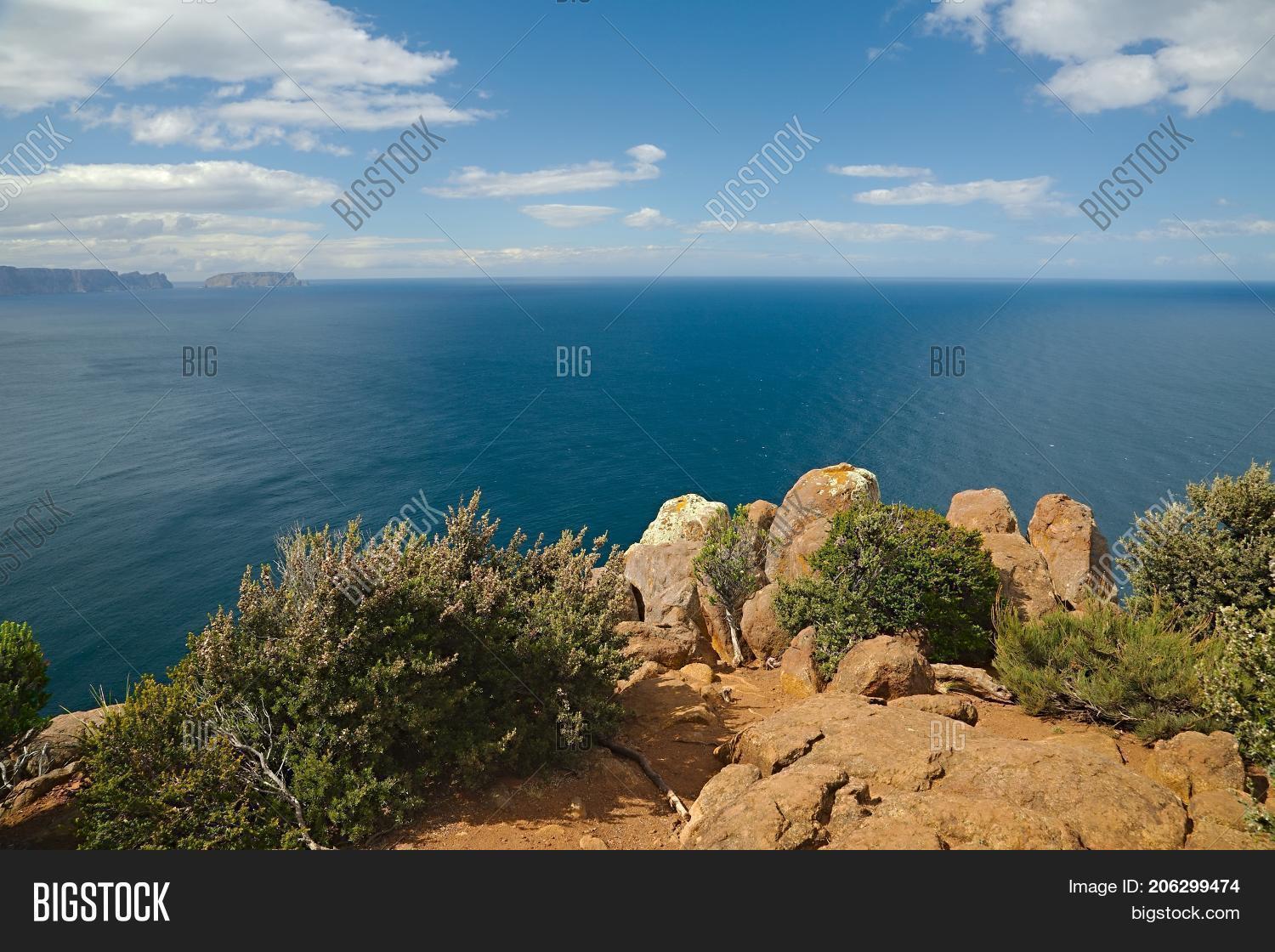 Cape Raoul Cliffs Image & Photo (Free Trial) | Bigstock