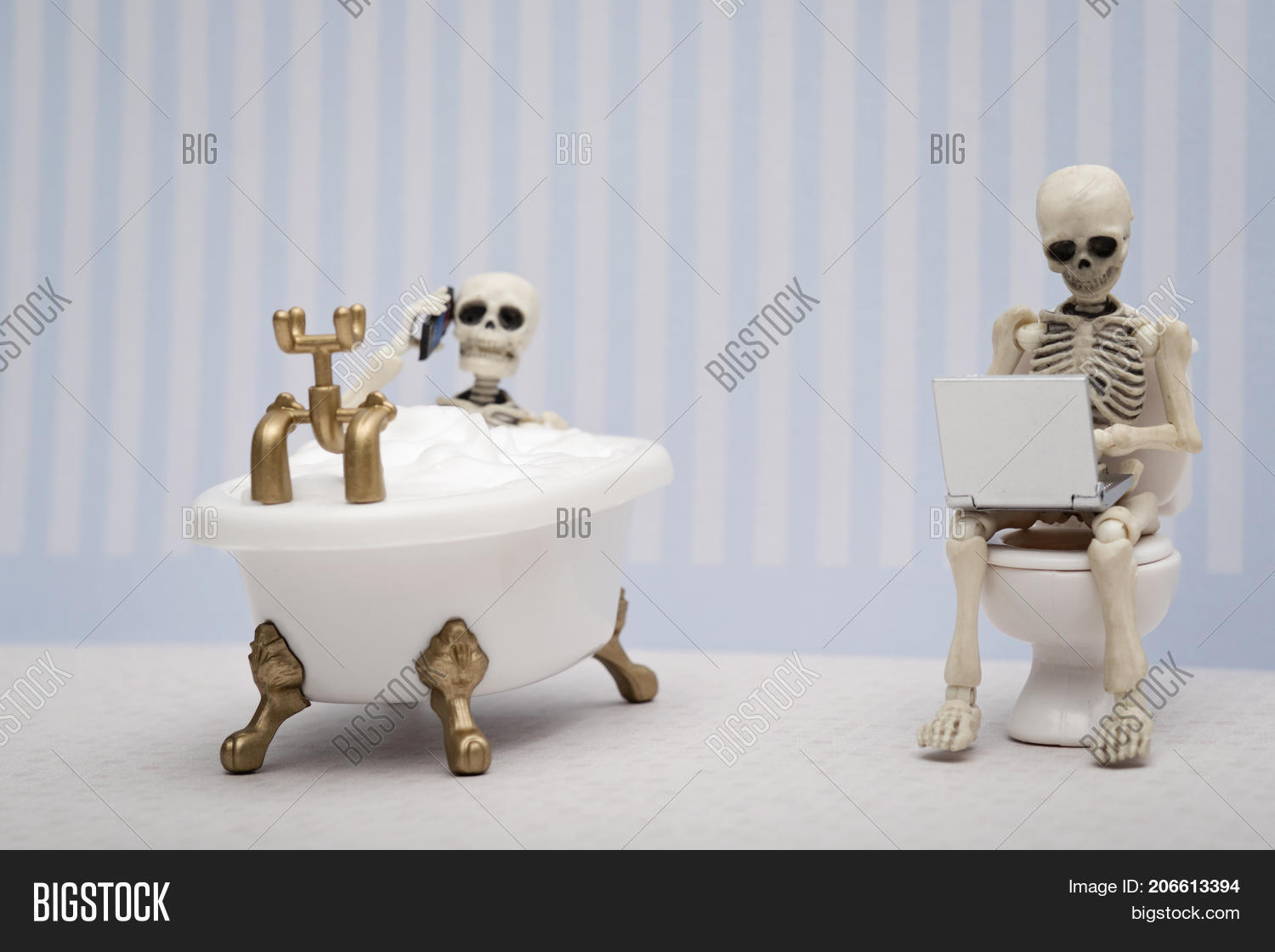 Skeleton Talking On Image & Photo (Free Trial) | Bigstock