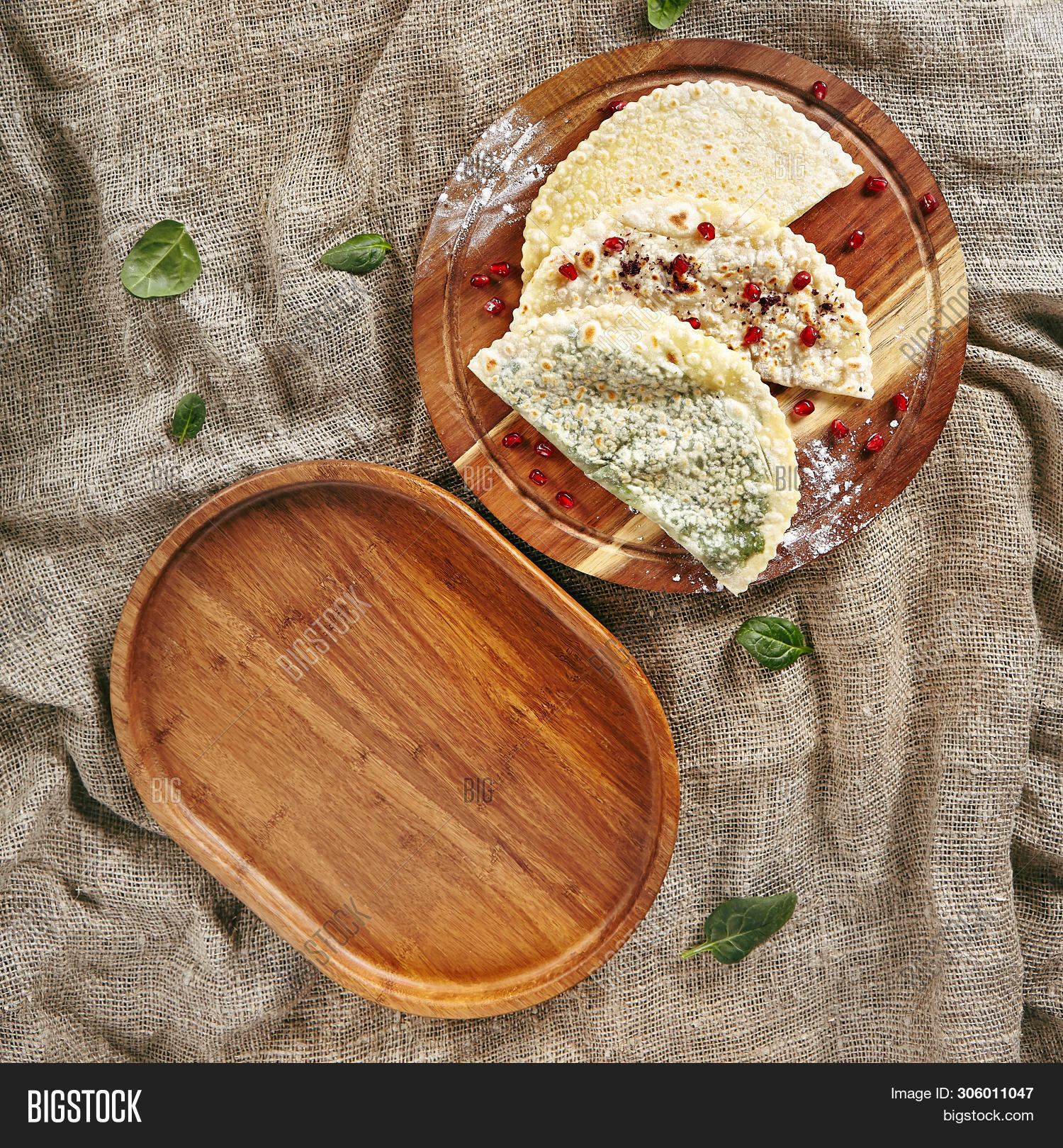 Set Kutabs On Rustic Image & Photo (Free Trial) | Bigstock