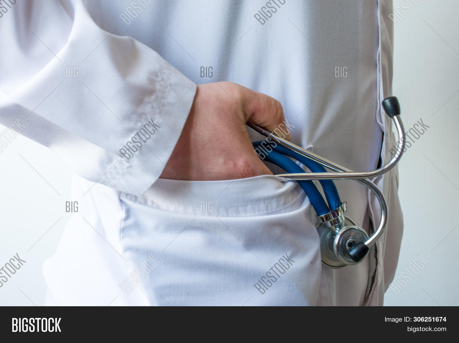 Doctor White Coat Image & Photo (Free Trial) | Bigstock