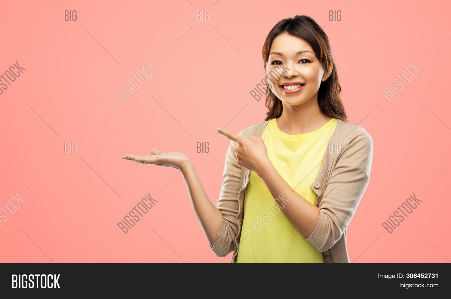 People Advertisement Image & Photo (Free Trial) | Bigstock