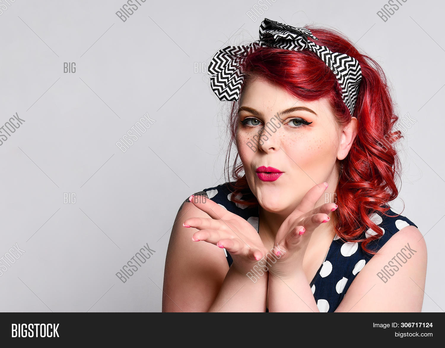 Beautiful Style Image & Photo (Free Trial) | Bigstock
