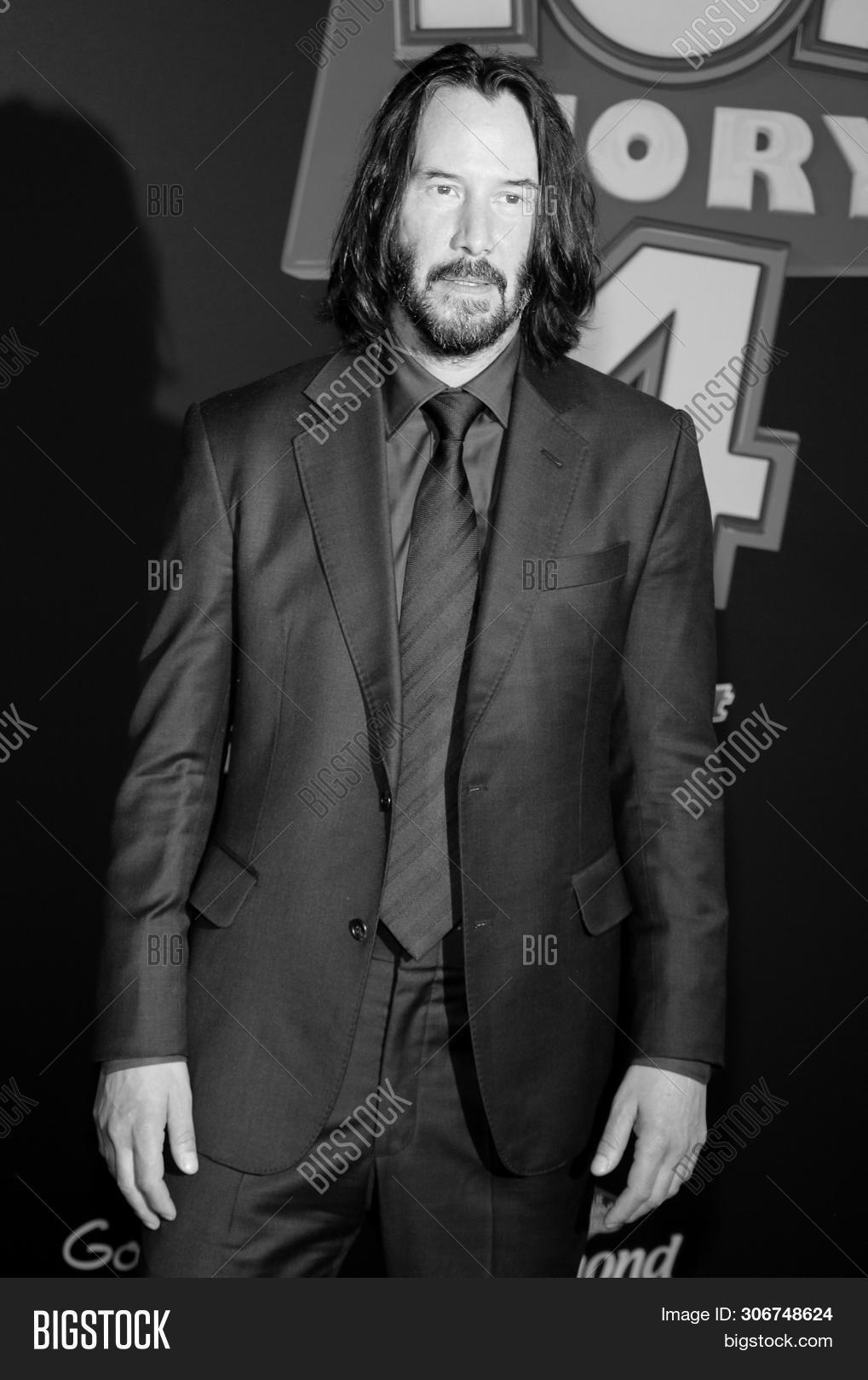 Keanu Reeves World Image & Photo (Free Trial) | Bigstock
