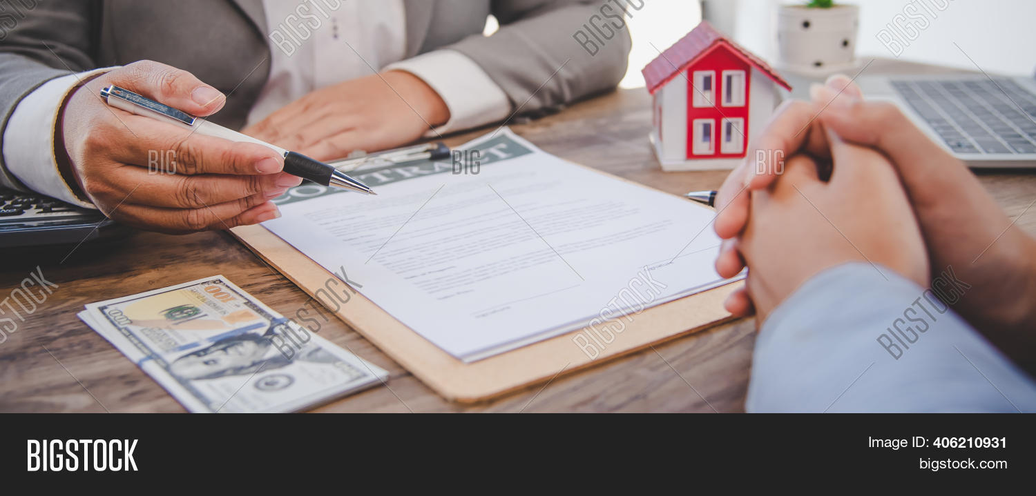 House Signers Signing Image & Photo (Free Trial) | Bigstock