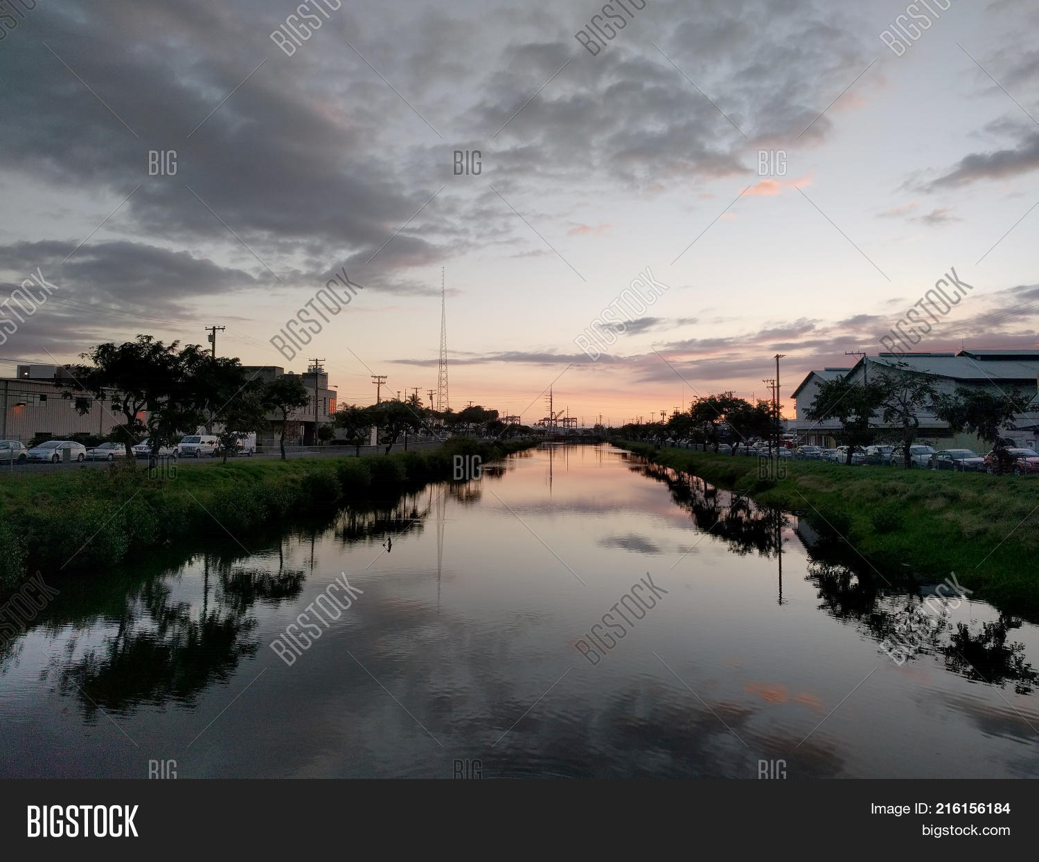 Kapalama Canal Dusk Image & Photo (Free Trial) | Bigstock