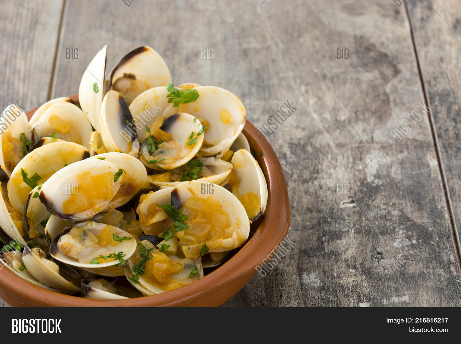 Clams Marinera Sauce. Image & Photo (Free Trial) | Bigstock