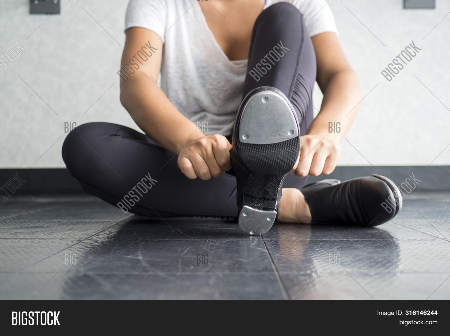 Tap Dancer Sliding On Image & Photo (Free Trial) | Bigstock