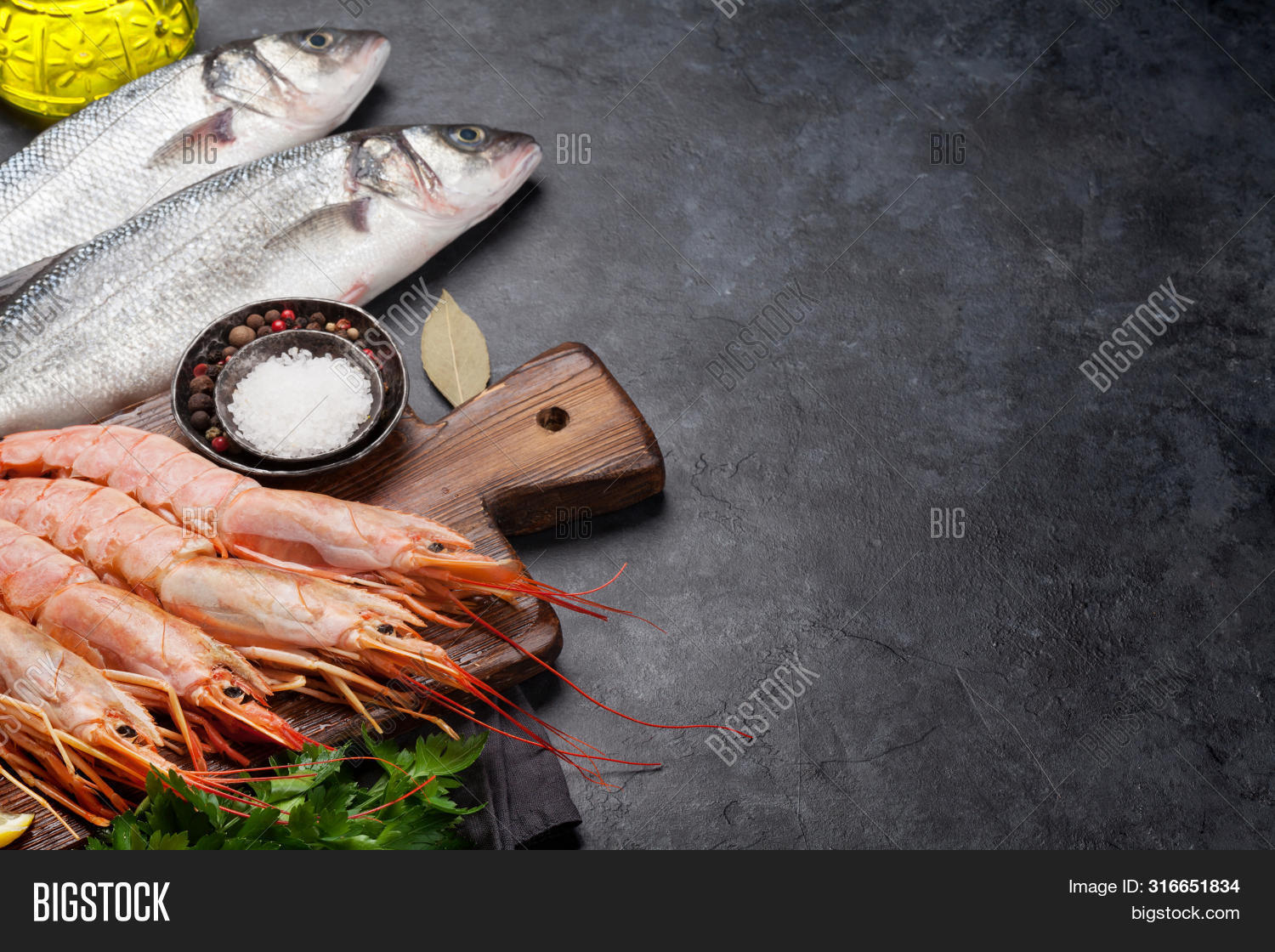 Imagen y foto Fresh Seafood. (prueba gratis) | Bigstock