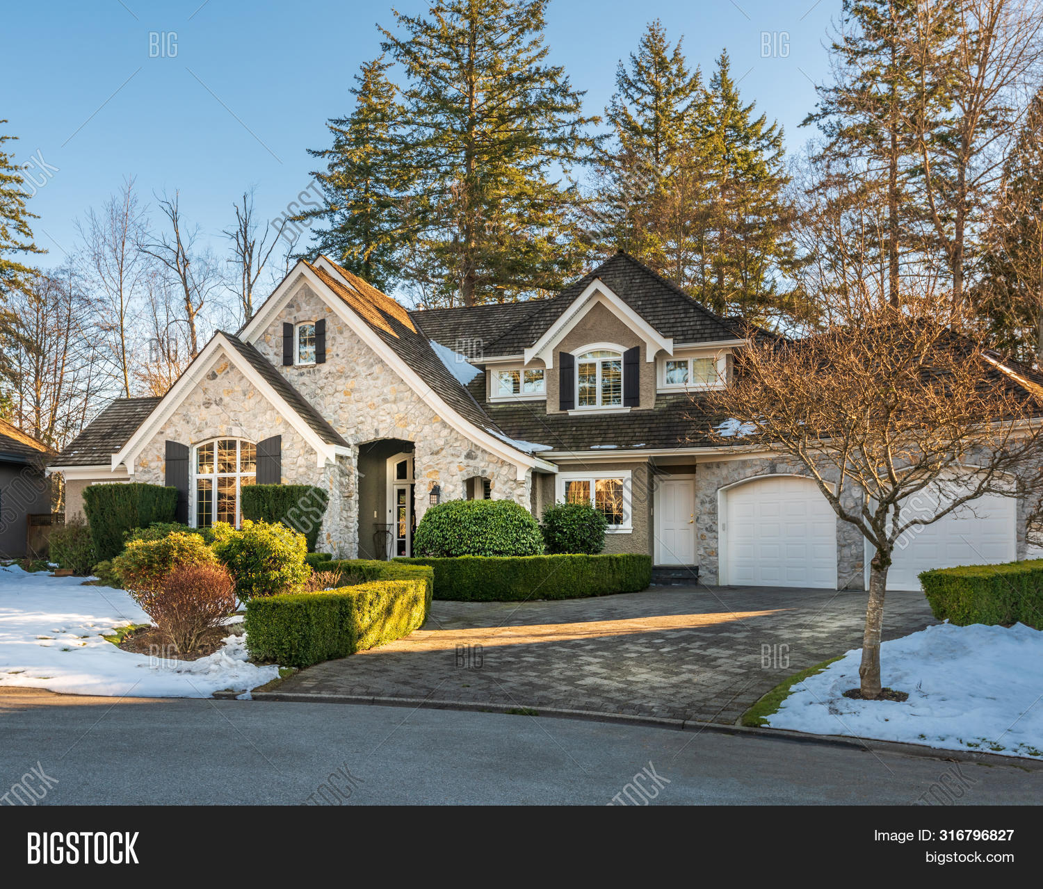 Houses Suburb Winter Image & Photo (Free Trial) | Bigstock