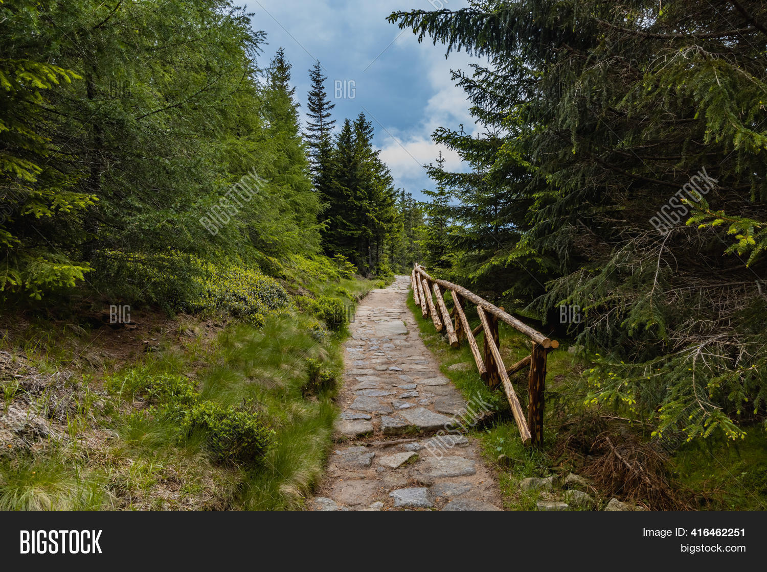 Long Mountain Trail Image & Photo (Free Trial) | Bigstock