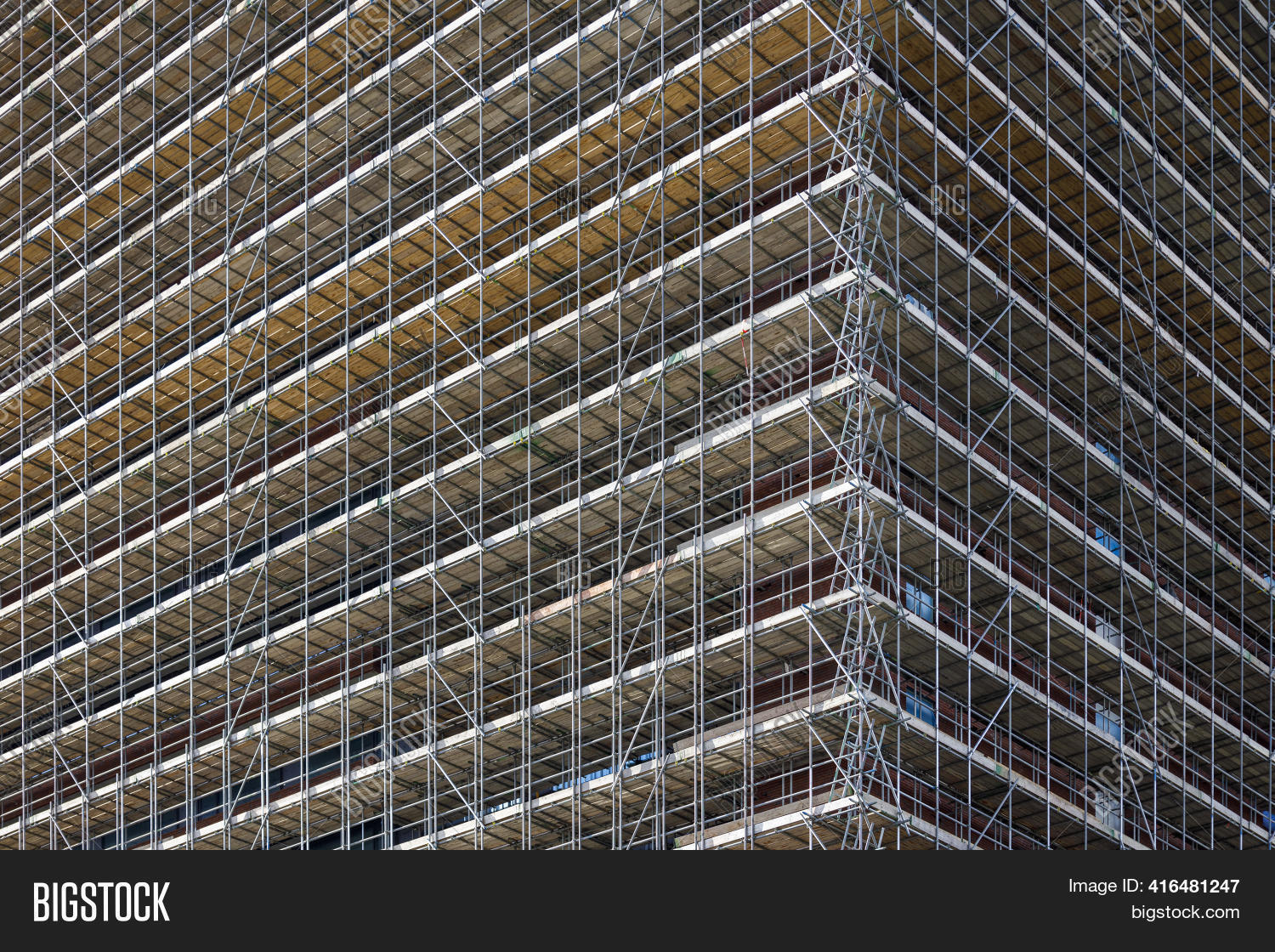 Huge Scaffolding Image & Photo (Free Trial) | Bigstock