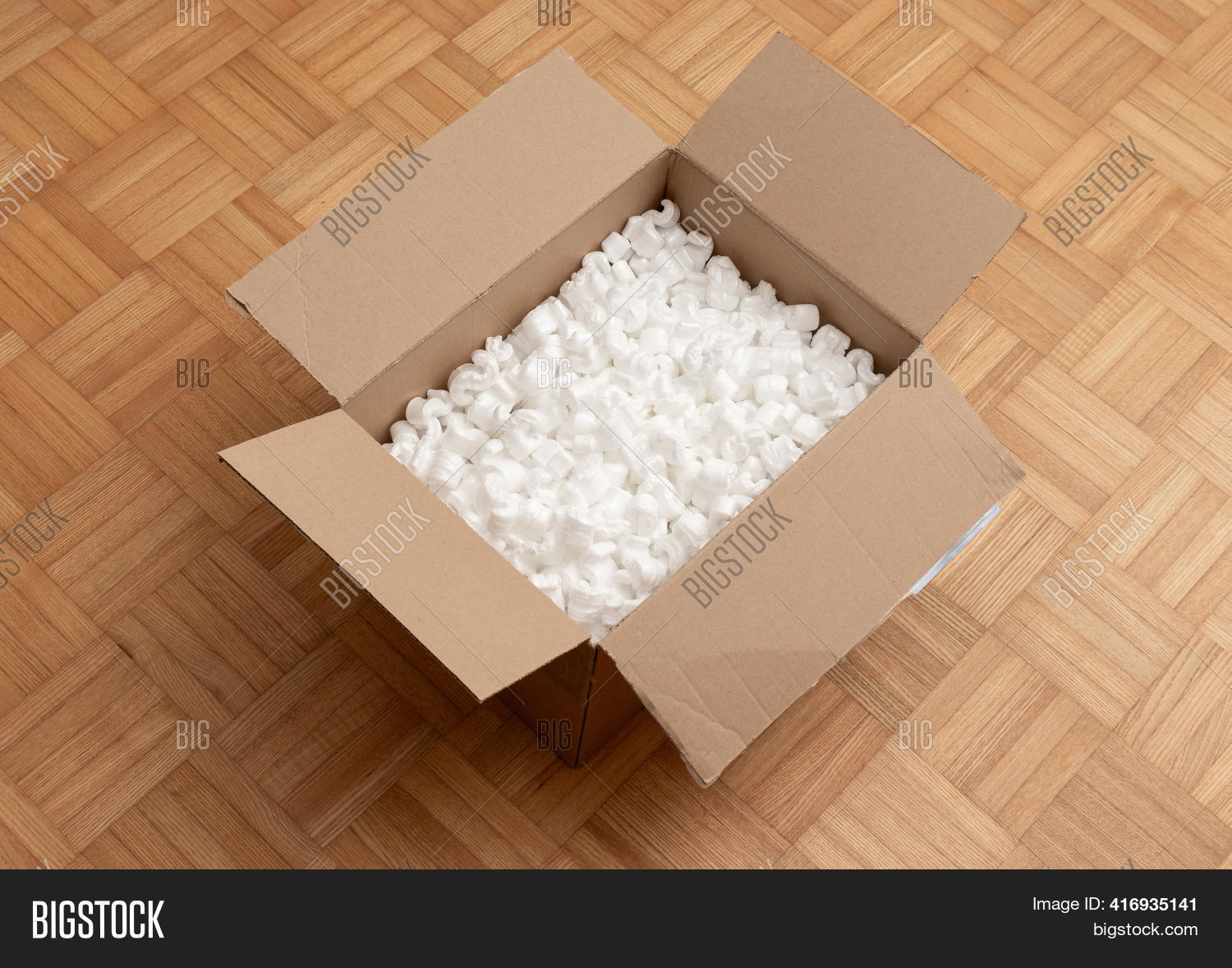 Cardboard Box Packing Image & Photo (Free Trial) | Bigstock