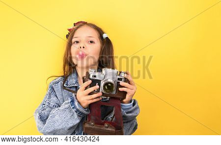 Little Girl Retro Image & Photo (Free Trial) | Bigstock