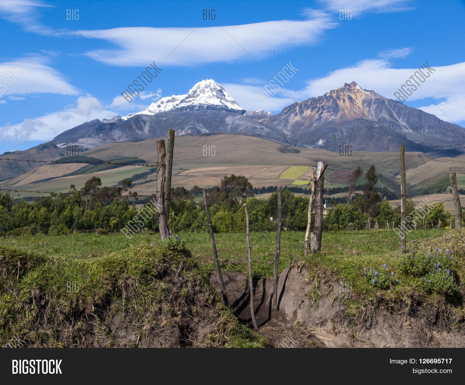 Volcan Ilinizas, Image & Photo (Free Trial) | Bigstock
