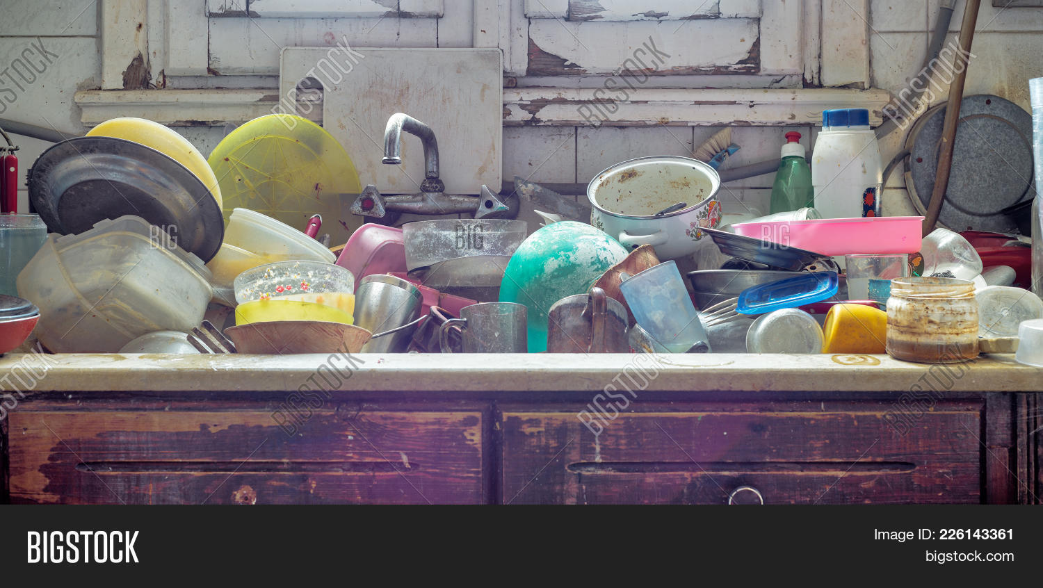 Pile Dirty Utensils Image & Photo (Free Trial) | Bigstock