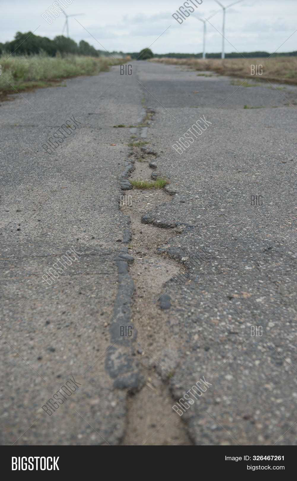 Road Damaged By Rain Image & Photo (Free Trial) | Bigstock