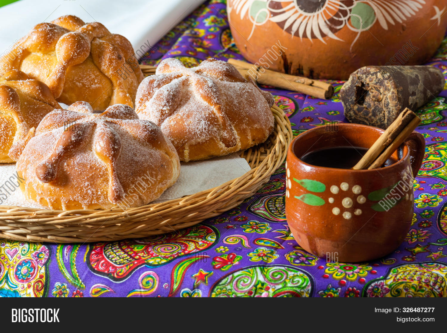 Traditional Mexican Image & Photo (Free Trial) | Bigstock