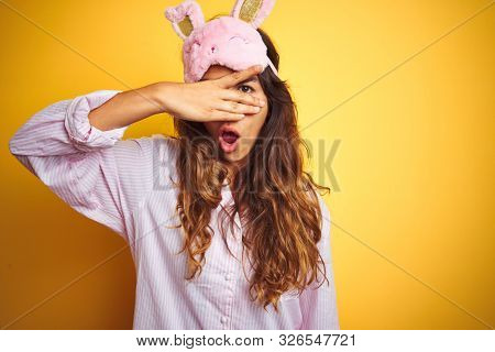 Young Woman Wearing Image & Photo (Free Trial) | Bigstock