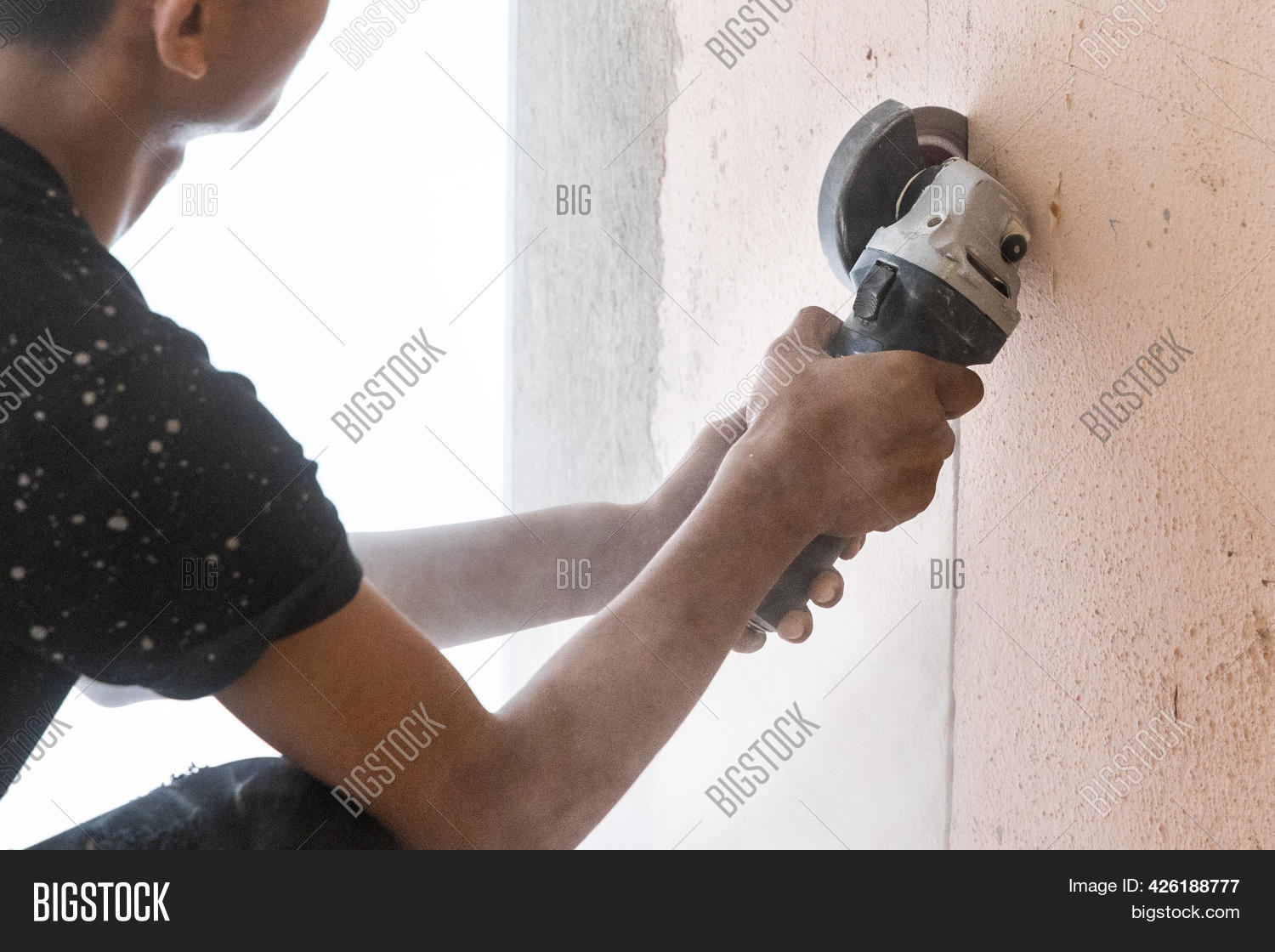 Worker Cutting Image & Photo (Free Trial) | Bigstock