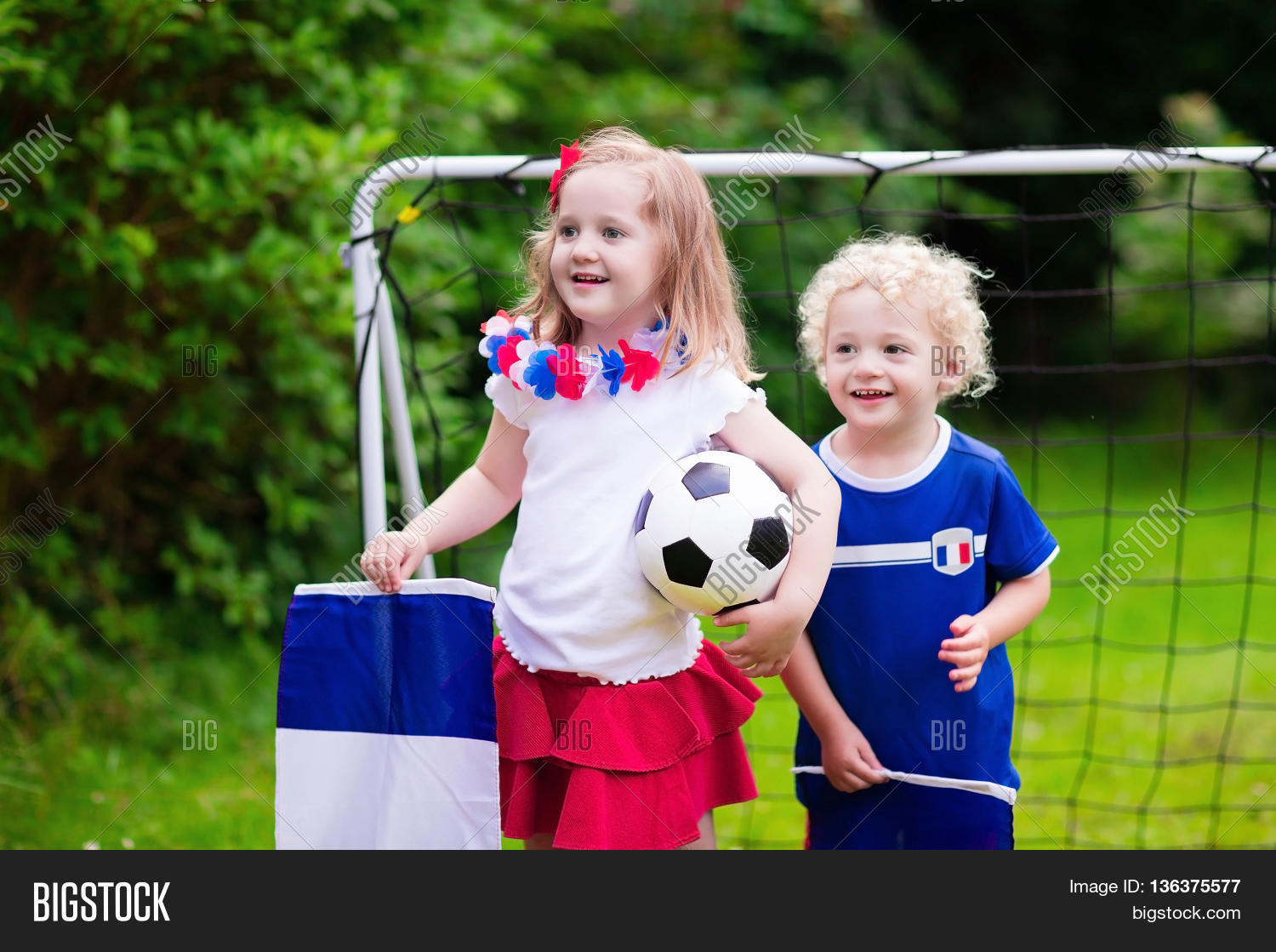Children Cheering Image & Photo (Free Trial) | Bigstock