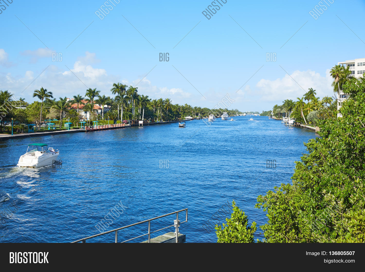 Del Ray Delray Beach Image & Photo (Free Trial) | Bigstock