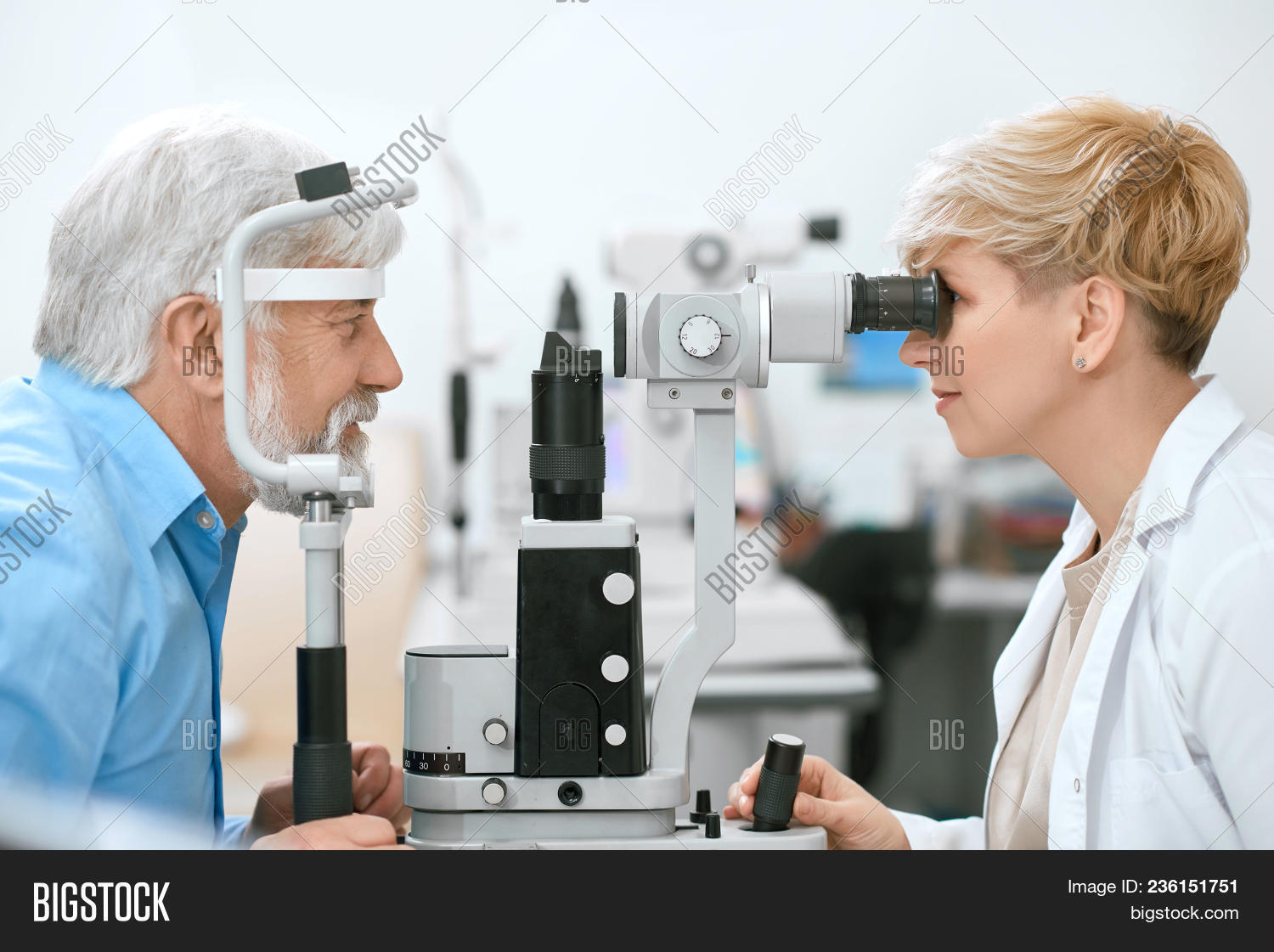 Oculist Cheking Image & Photo (Free Trial) | Bigstock