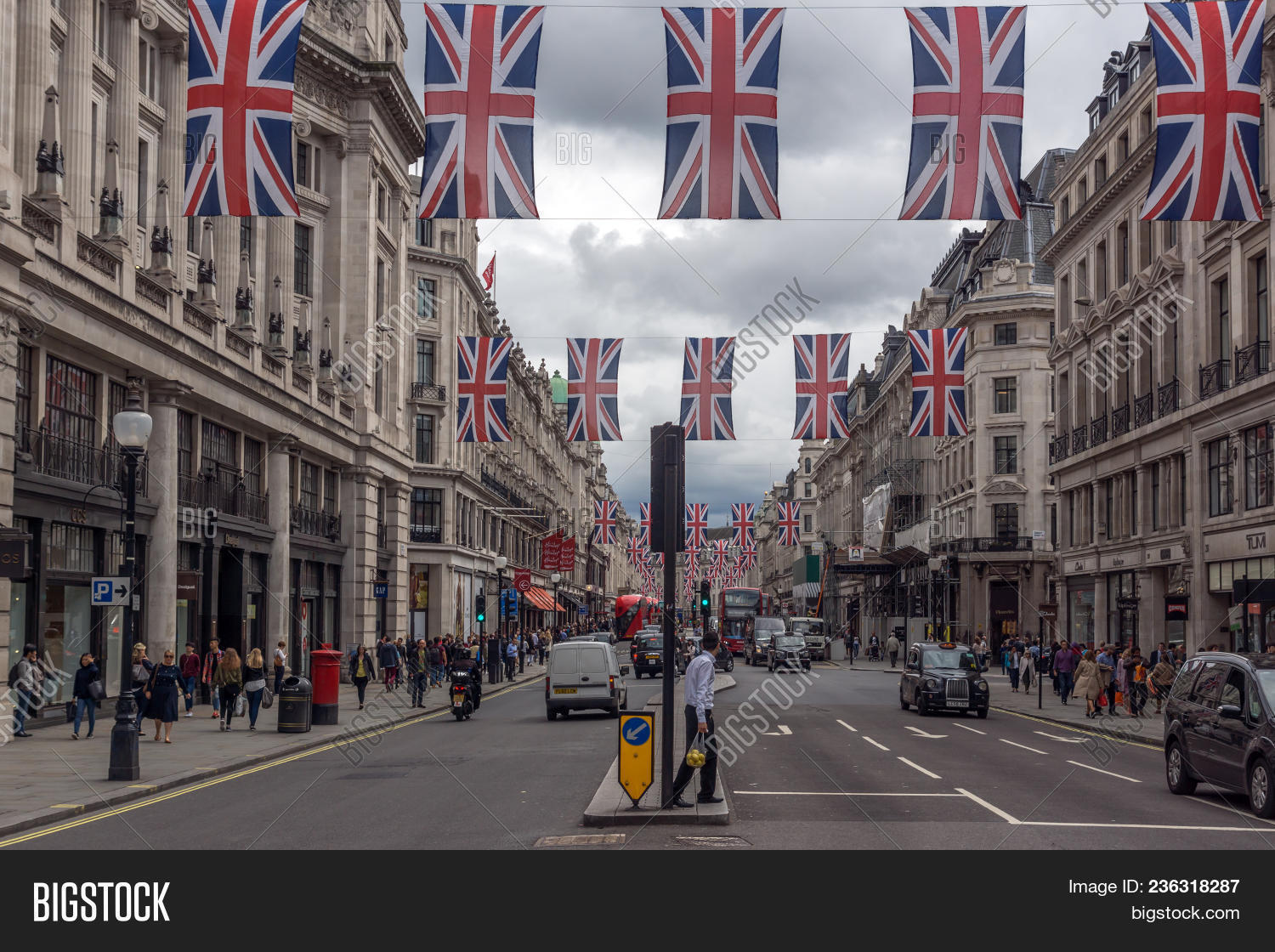 London, England - June Image & Photo (Free Trial) | Bigstock