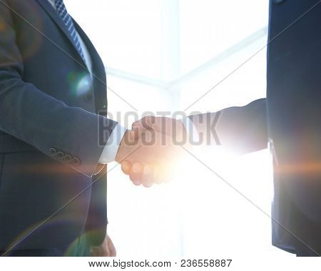 Effective Negotiation Image & Photo (Free Trial) | Bigstock