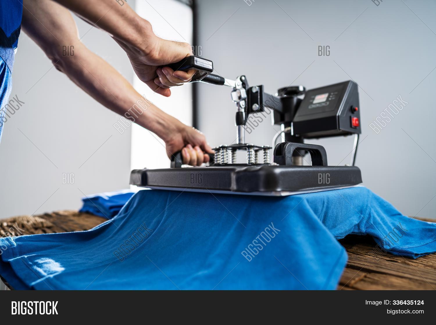 Man Printing On T Image & Photo (Free Trial) | Bigstock