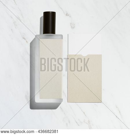 Blank Label On Perfume Image & Photo (Free Trial) | Bigstock