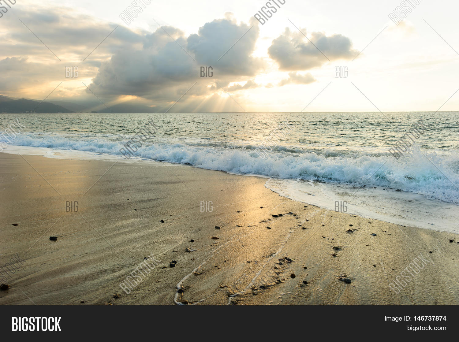 Ocean Sun Rays Bright Image & Photo (Free Trial) | Bigstock