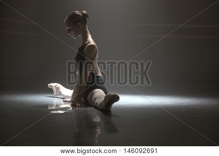 Young Ballerina Looks Image & Photo (Free Trial) | Bigstock