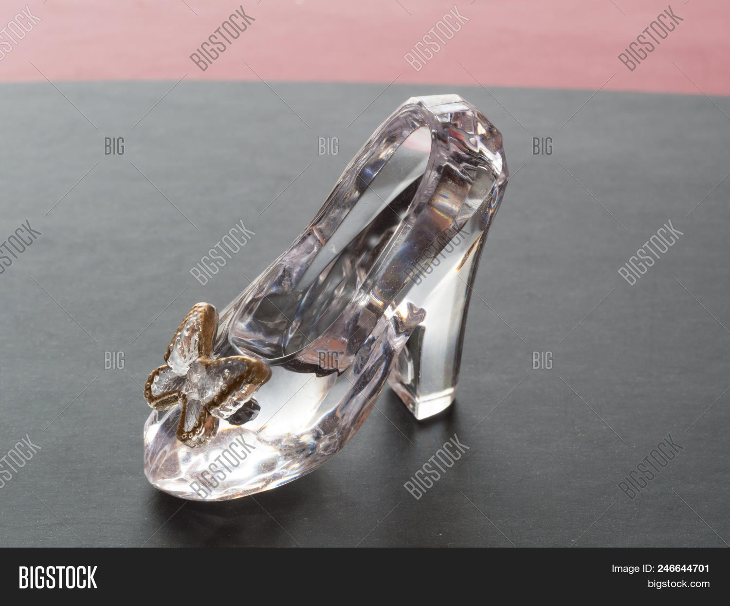 Clear Glass Shoe Image & Photo (Free Trial) | Bigstock