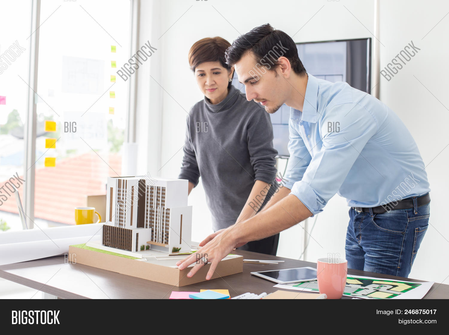 Architect Talking Image & Photo (Free Trial) | Bigstock