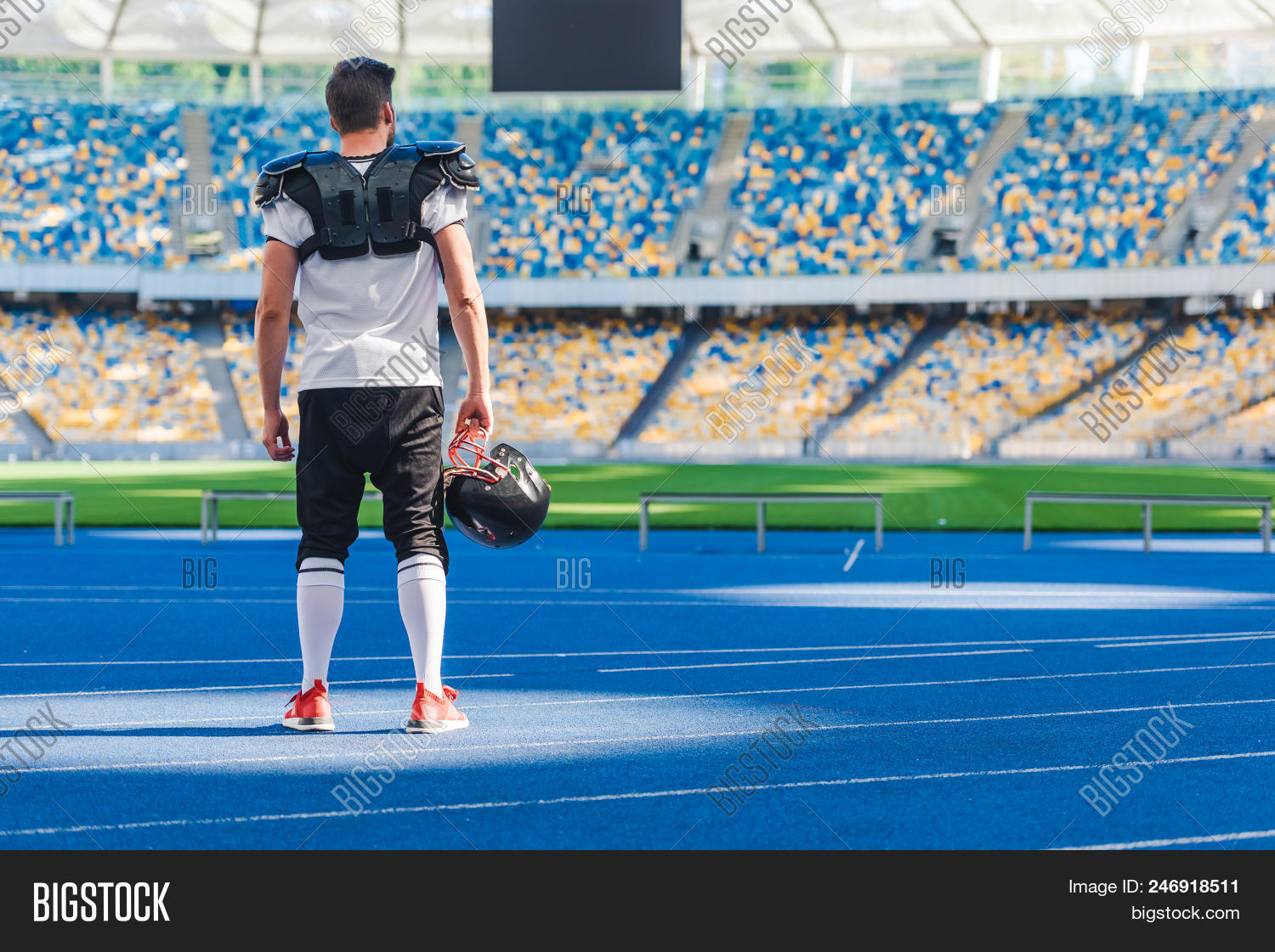 Rear View American Image & Photo (Free Trial) | Bigstock