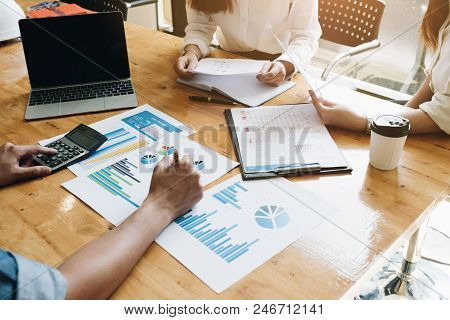Professional Investor Image & Photo (Free Trial) | Bigstock